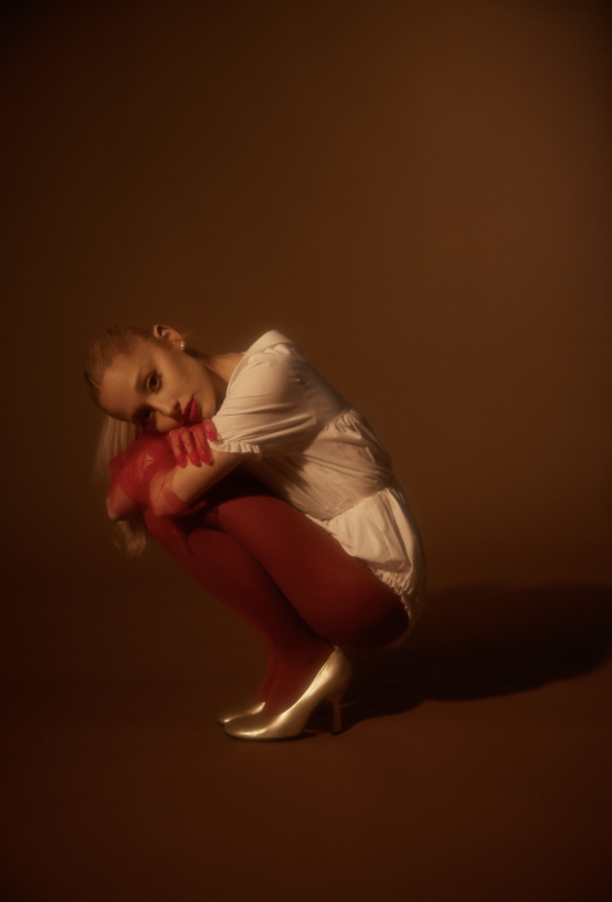 Ariana Grande Announces ‘Eternal Sunshine Deluxe’ Album – Read. Write ...